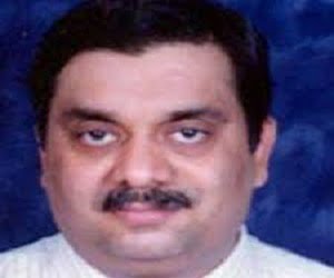 Dr. Dinesh Talwar – Yashfiin Health